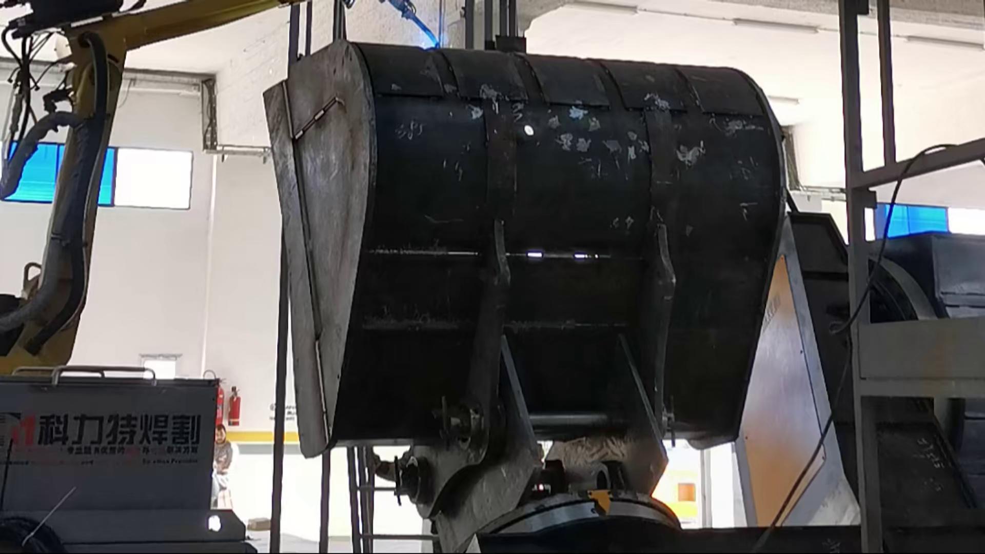 Automatic Robotic Welding Cell for Excavator/ Bucket Parts - Automatic ...