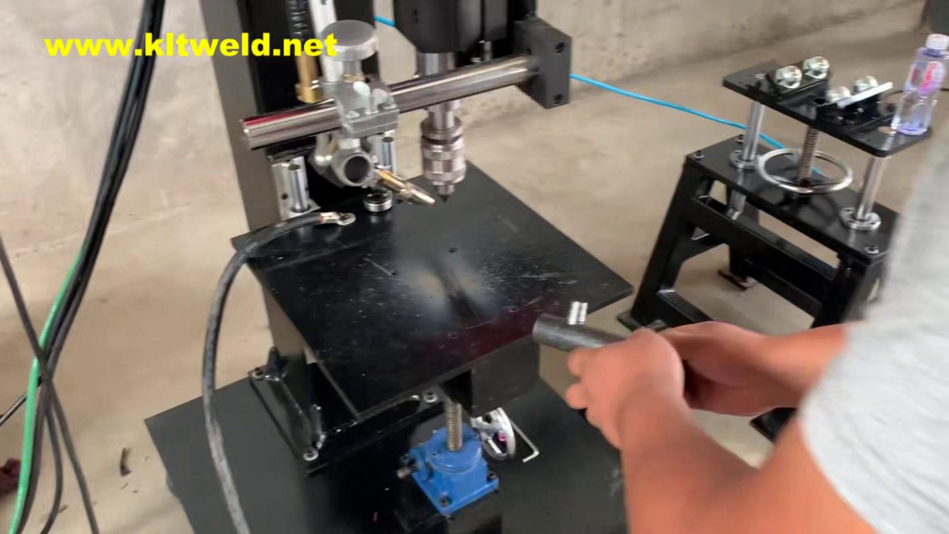 Vertical CNC MIG/MAG Welder - for Tall Steel Structures/Vertical ...